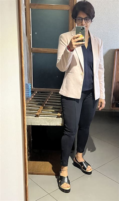 Workingmom Careertransition Dr Pallavi Mishra