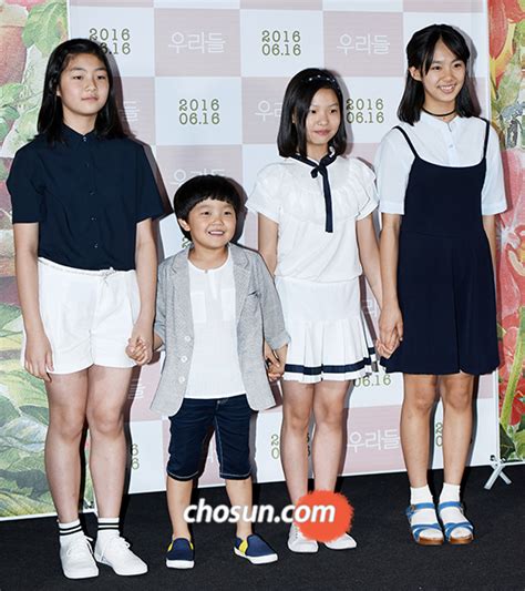 영화 우리들 아역배우 총출동 시선강탈 귀요미룩 영화 우리들 아역배우 총출동 시선강탈 귀요미룩