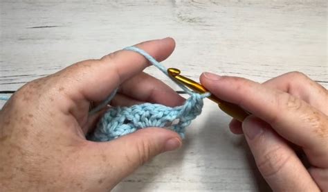 How To Crochet The Slanted Shell Stitch Photo Tutorial — Brilliant Life