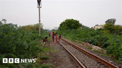 Paid To Poo Combating Open Defecation In India Bbc News