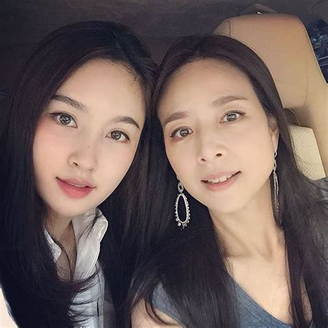 รูปสวยๆ จาก Instagram ปอย ตรีชฎา ตรีชฎา เพชรรัตน์ ศักดิ์นรินทร์ มาลยาภรณ์