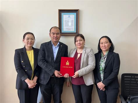 ҮНДСЭН ХУУЛИЙН ЭРХ ЗҮЙН ХҮРЭЭЛЭН МУИС