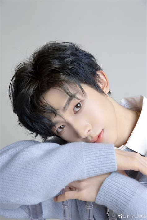 MISTINE COSMETICS on Twitter: "#คนที่คุณก็รู้ว่าใคร New Ambassador คน ...