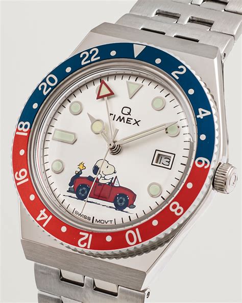 Timex Timex X Peanuts Q Gmt Snoopy 38mm Silver Dial At