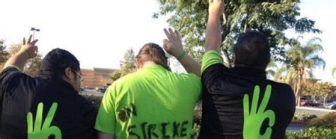 La Walmart Workers Go On Strike Popularresistanceorg