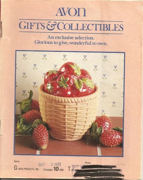 1985 Vintage Antique Avon Campaign 10 Sales Catalog Book Brochure