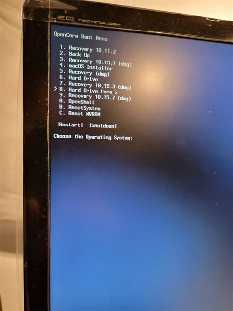 updating opencore from 0 6 3 to 0 7 3 can t boot up new users lounge