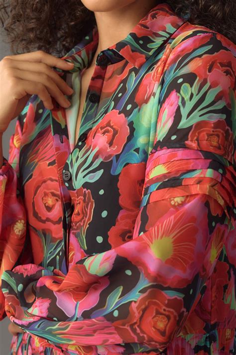 Farm Rio X Anthropologie 플리츠 드롭웨이스트 맥시 드레스 앤트로폴로지 한국 공식 스토어 유니크한 여성