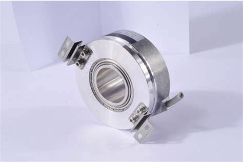 K76 Through Shaft Incremental Encoder 30mm Radial Cable UVW Signal