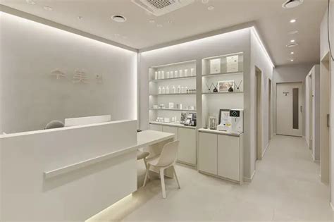 화이트톤 깔끔한 모던 컨셉 18평 피부관리샵 인테리어 금천구 독산동