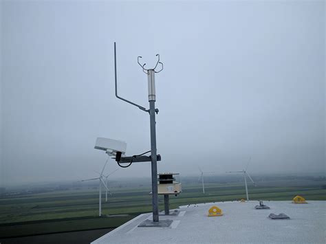 how ultrasonic wind speed anemometers work