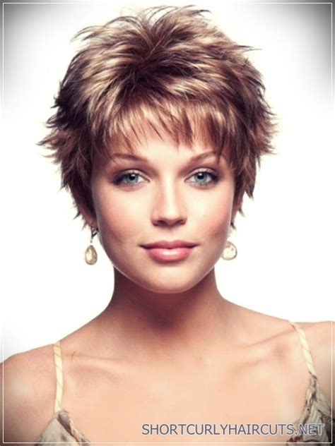 6 Alluring Short Haircuts For Thick Hair Short And Curly Haircuts