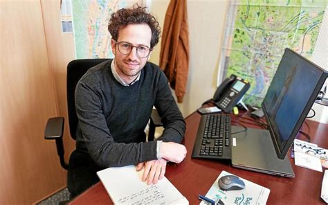 Antoine Rozec Nouveau Directeur De Cabinet De La Maire De Pontivy Stephane Rozec