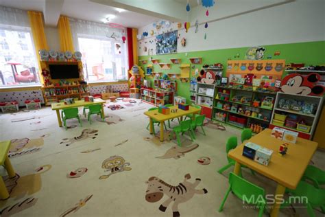 Бага ангийн сурагчдыг цахимаар хичээллүүлж цэцэрлэгийг ар гэрийн сонголтоор зохицуулна