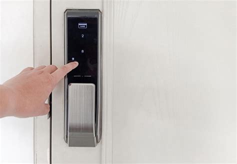 Few Benefits Of Keyless Door Access Control Systems