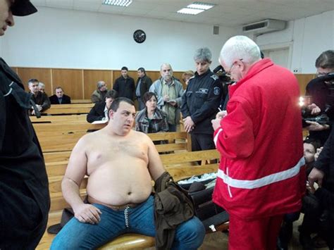 Поискаха доживотен затвор за петима от „Килърите