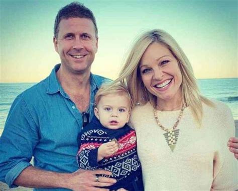 Anna Kooiman 2026 Husband Net Worth Tattoos Smoking And Body