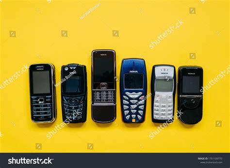 Old Nokia Mobile Phones