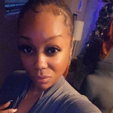 Danni💋 Prettidazed • Threads Say More