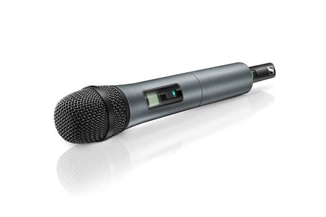 Sennheiser Xsw 1 835 E Wireless System With Handheld Microphone Band E