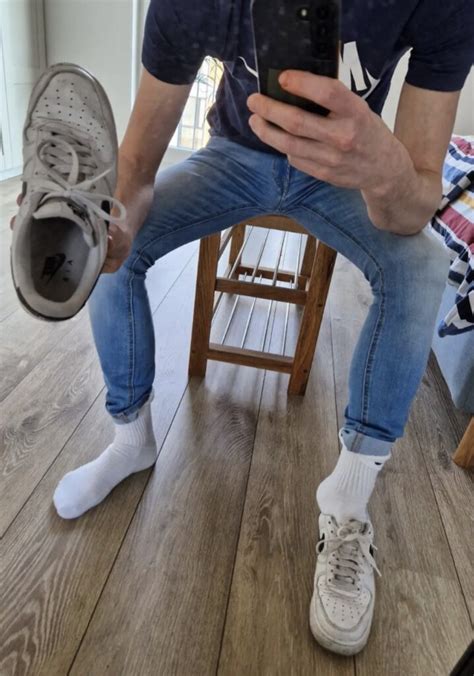 Hot Sneaker Bro Archives Male Feet Blog