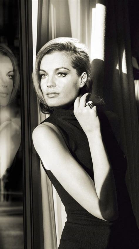 Épinglé Par Kylie Sur Romy Schneider Romy Schneider Actrice Célébrités