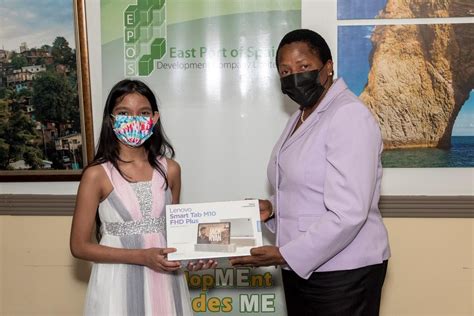 Minister Beckles Receives Donation Of 30 Tablets For Students At
