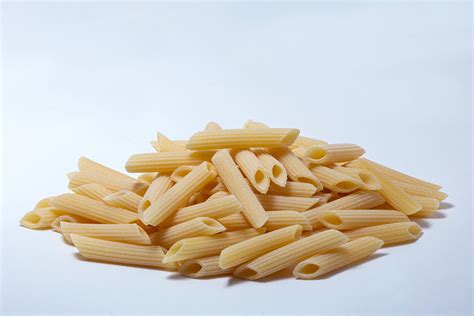 Traditional Line Penne Rigate Donna Itriya Grani Di Sicilia