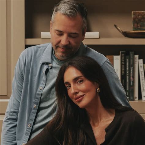 Julia Marcum · Clj 🏡 Chrislovesjulia • Threads Say More