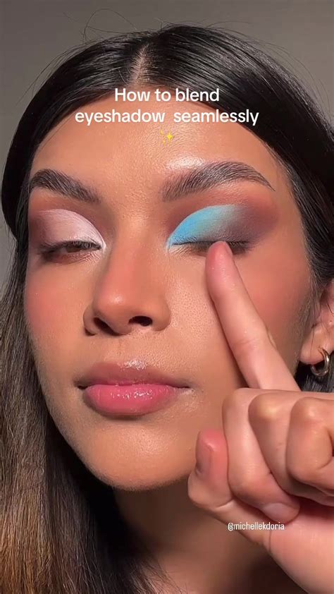 Blending Eyeshadow For Beginners