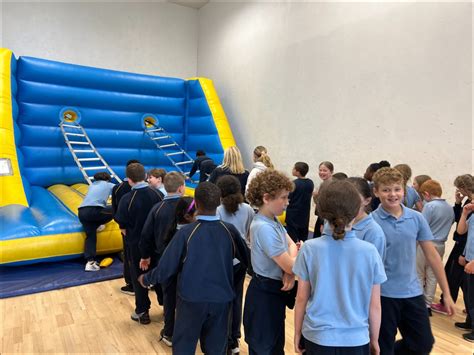 3rd And 4th Class School Tour