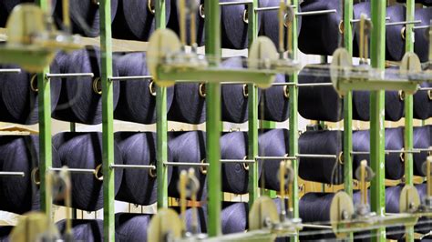 Looking At The Fabric Making Process Traditional Meets Hightech Samvaer