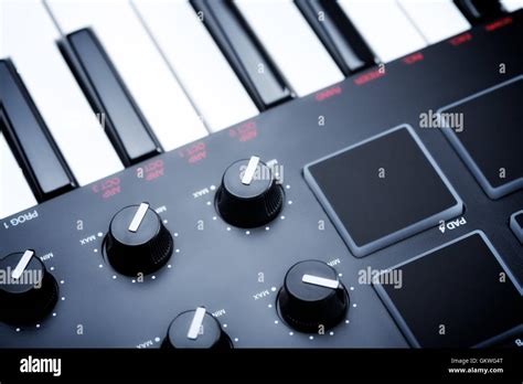 Digital Midi Keyboard Stock Photo Alamy
