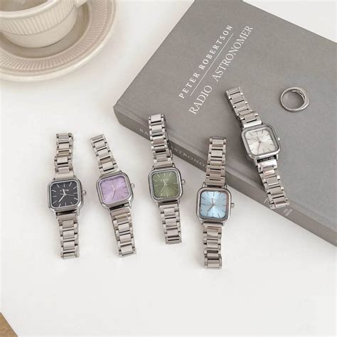 Retro Small Square Watch Female Steel Strap Dress Watch Ex Stock