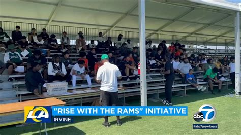 La Rams Host Dorsey And Lincoln High School Football Players For