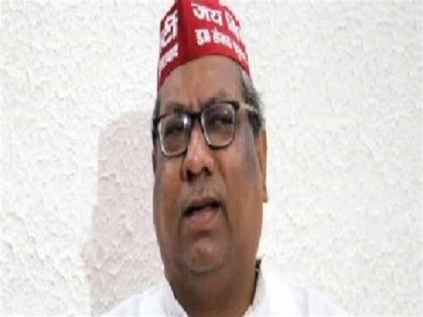 Second Blow To Cabinet Minister Sanjay Nishad In A Week Nishad Army Leaves Nishad Party कैबिनेट