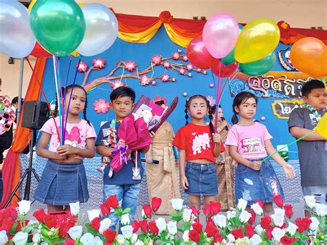 โรงเรียนธีราศรมพุนพิน โรงเรียนธีราศรมพุนพิน อ พุนพิน