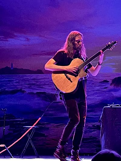 Spill Live Review Justin Hayward The Danforth Music Hall Toronto