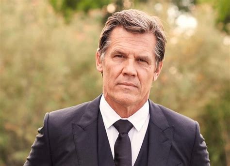 Josh Brolin De Os Vingadores Posta Foto Pelado E Atiça A Web Thânus