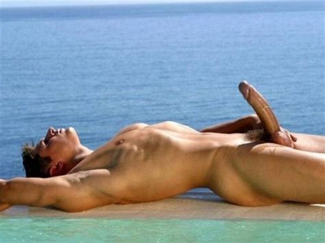 Before Bodyboarding Securely Anchor Yourself Pic