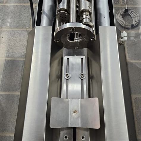 Single Head Capper 30 X 35mm Ropp Process And Packaging Machinery Services