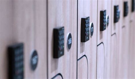 Electronic Access Control Innovative Commercial Washroom Solutions