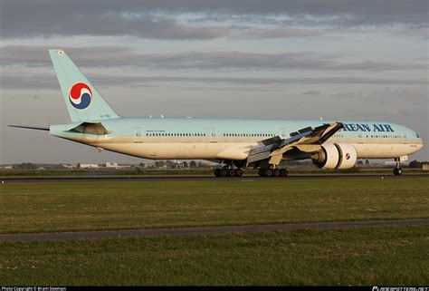Hl7782 Korean Air Boeing 777 3b5er Photo By Bram Steeman Id 1498425