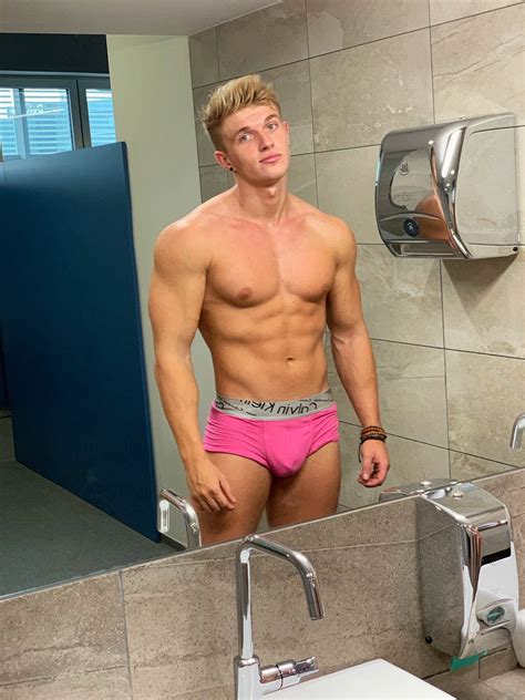 Paul Cassidy Hot Photo BoyFriendTV