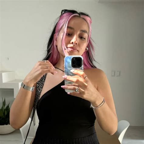 Carolina Oliva Caroliva A On Threads