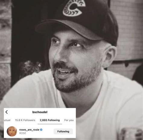 Rosénin Yeni Şarkısının Yapımcısı Olacağı Söylenen Kişi