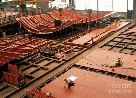 Shipbuilding By Science Photo Library