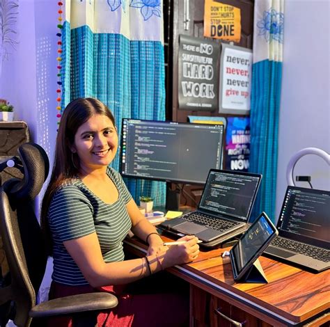 Workfromhome Homeoffice Softwareengineer Proudredhatter Saumya Singh 57 Comments