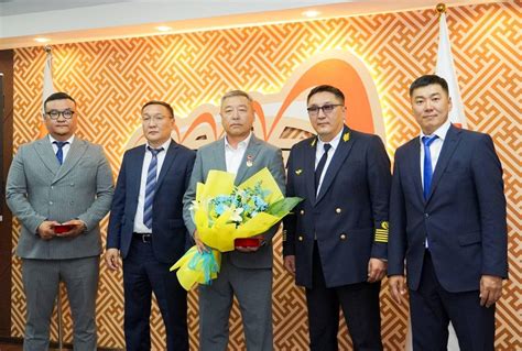 Тавантолгой төмөр зам