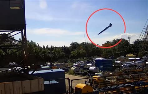 Един убит и 15 ранени при руски ракетен удар по Кременчук Информационна агенция ПИК